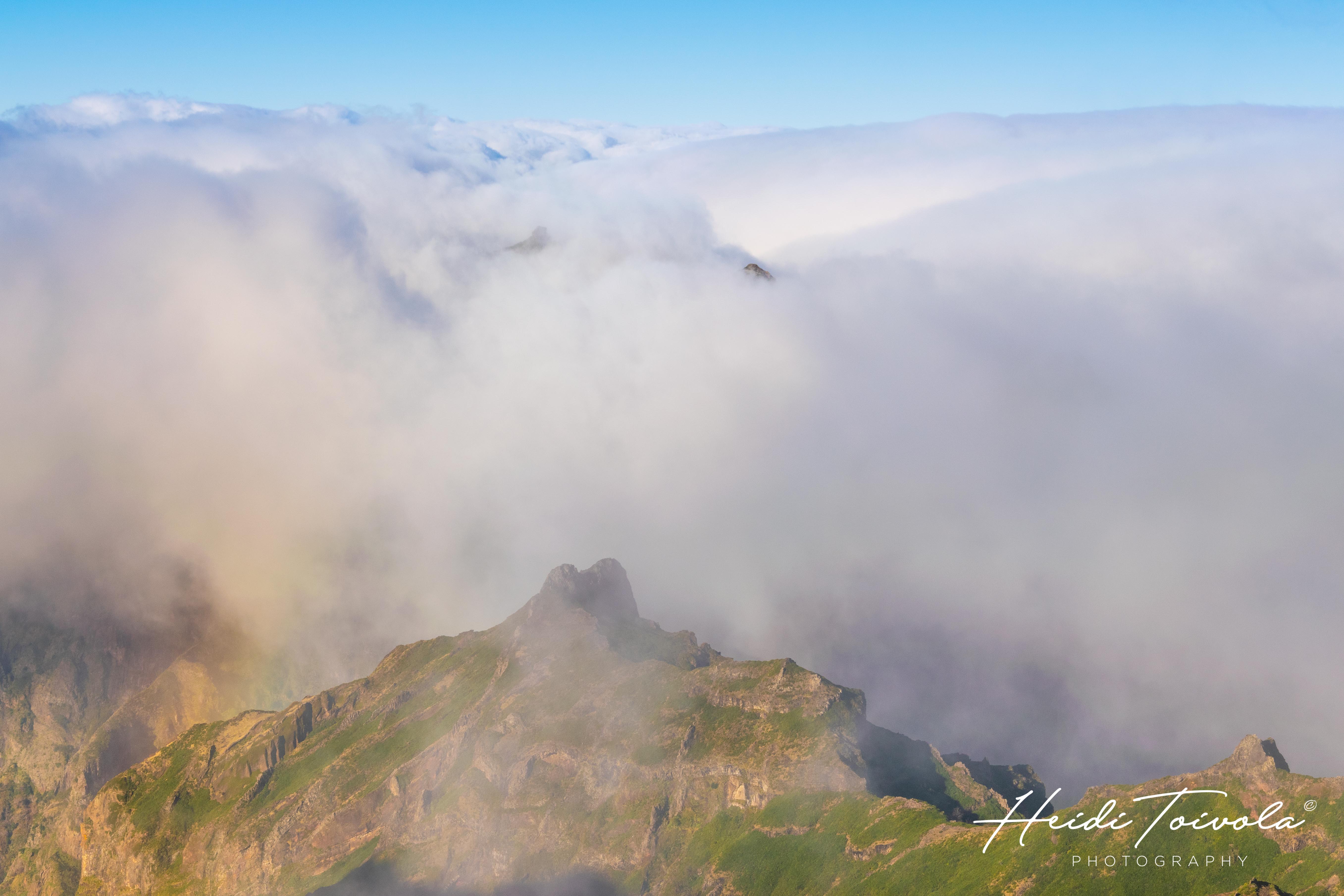Above the clouds at Pico do Arieiro, Madeira – Heidi's Photo Fever
